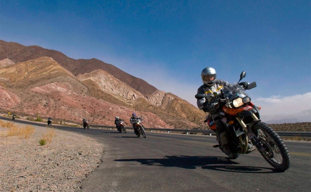 Viajar en Moto, qué llevar. - Pueyrredón Motos